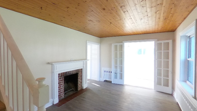 1433 Glen Moore Circle